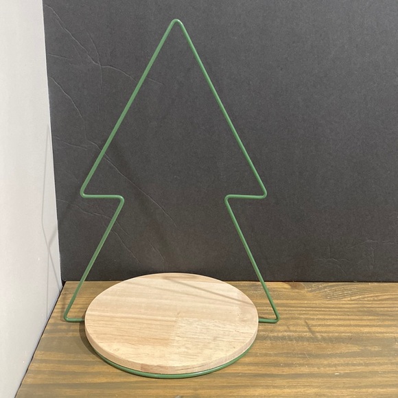 Target | Other | Target Bp 222 Christmas Tree Tray | Poshmark